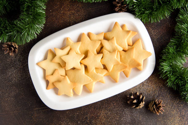 4-Ingredient Christmas Shortbread Cookies Made Easy