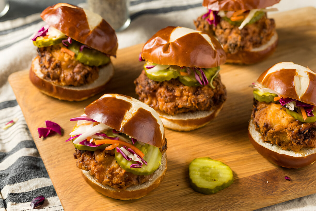 Delicious Chicken Sliders: Recipes, Tips, and Pairings Guide
